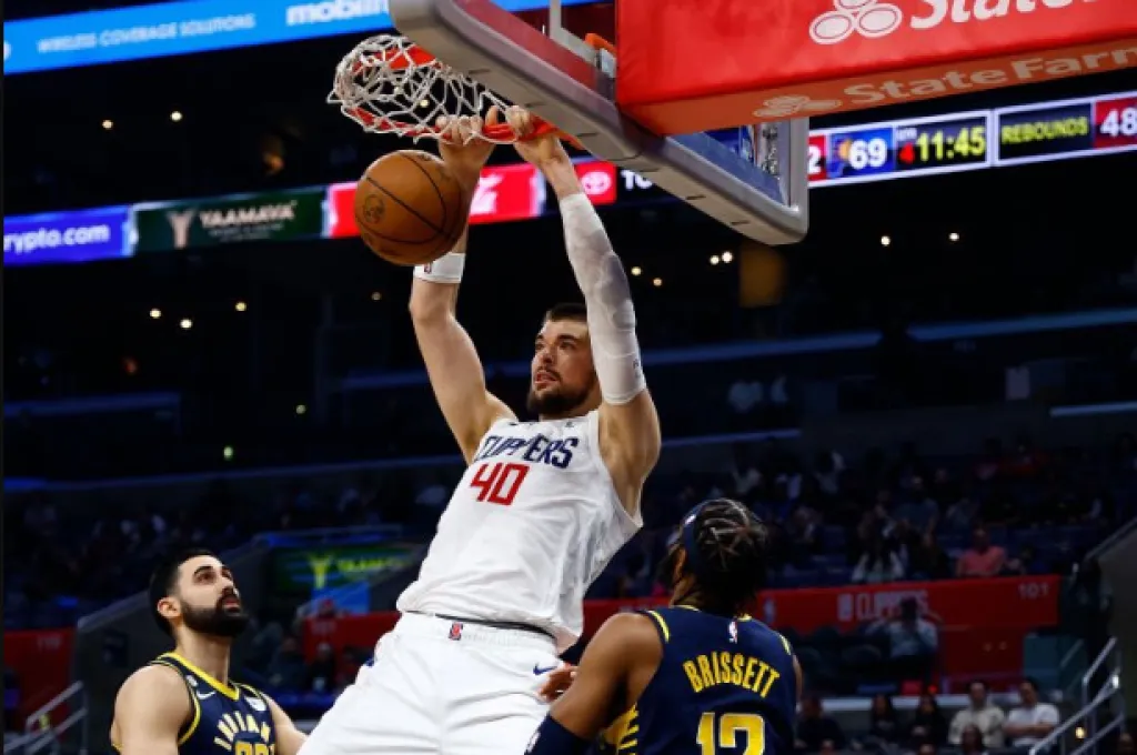 Zubac igra sezonu karijere! Pogledajte novi double-double kojeg ...